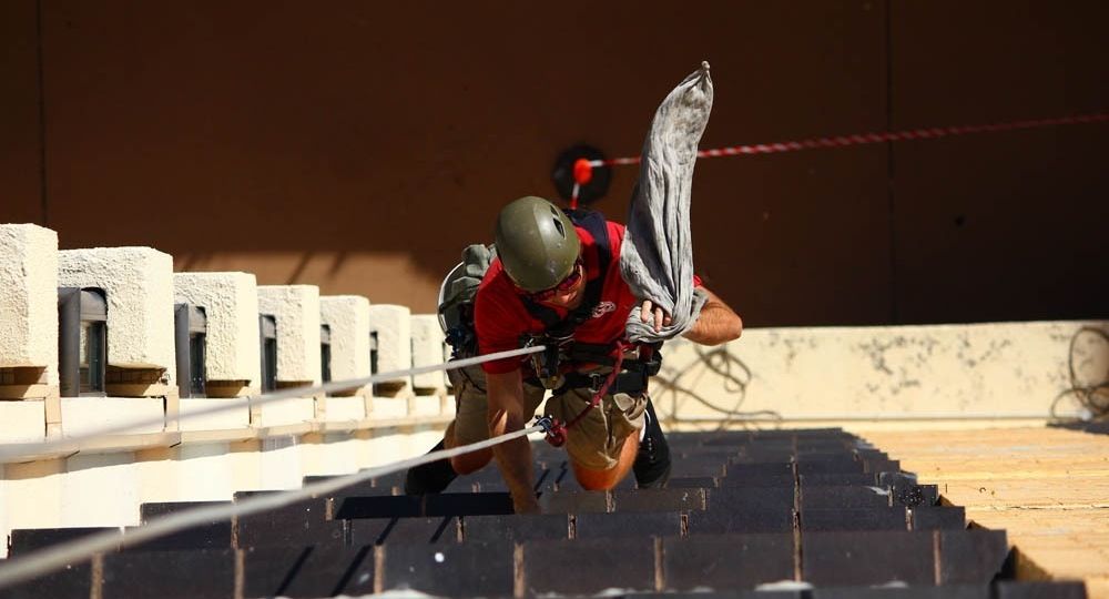 High Rise Building Maintenance Services - Abseilers United